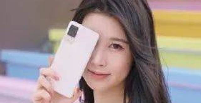 “美人新机”Xiaomi Civi 1S_腾讯新闻