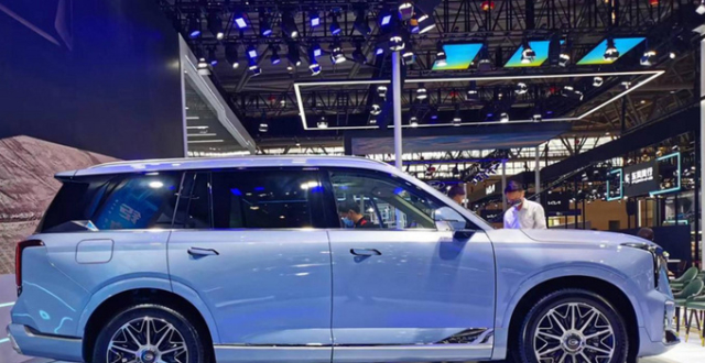 传祺新版GS8售26.98万！配置拉满 比汉兰达还大_腾讯新闻