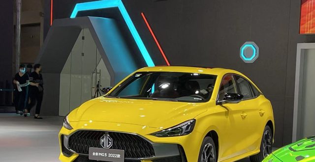 售6.79-9.99万元/科技配置升级 全新MG5 2022款上市_腾讯新闻