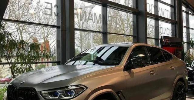 地表最强！新“宝马X6M”现身，配4.4T V8 双涡轮引擎，3.9秒破百_腾讯新闻