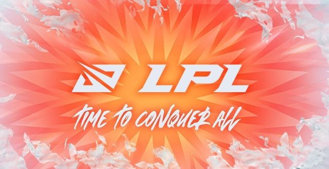 LPL夏季赛速报：BLG、EDG手拉手翻车，shanji龙女成全场焦点_腾讯新闻