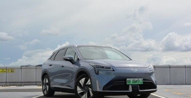 高端纯电SUV决赛圈，选AION LX Plus还是蔚来ES6？_腾讯新闻