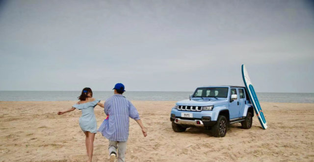 重燃城市越野潮向！全新BJ40强“猎”上市售价15.98-18.98万元_腾讯新闻