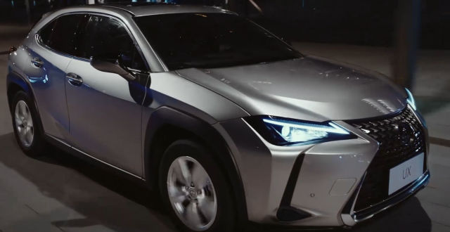 新款雷克萨斯UX 260h上市，能否再度吸粉？_腾讯新闻