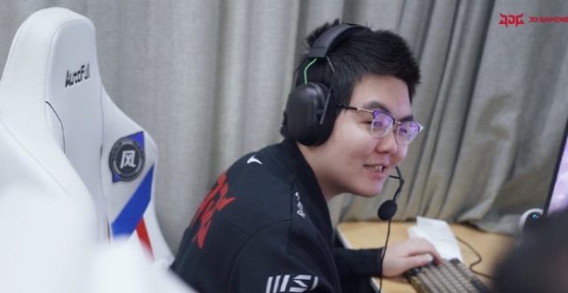 JDG 2-1 BLG 369瑟庄妮强势越塔单杀希维尔_腾讯新闻