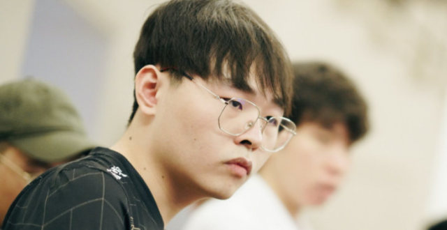 EDG领先1W经济被RNG翻盘，呼吸哥化身救世主，一个R拿下MVP！_腾讯新闻