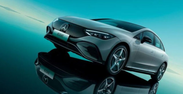 续航最高可达752km 奔驰EQE开启预售_腾讯新闻