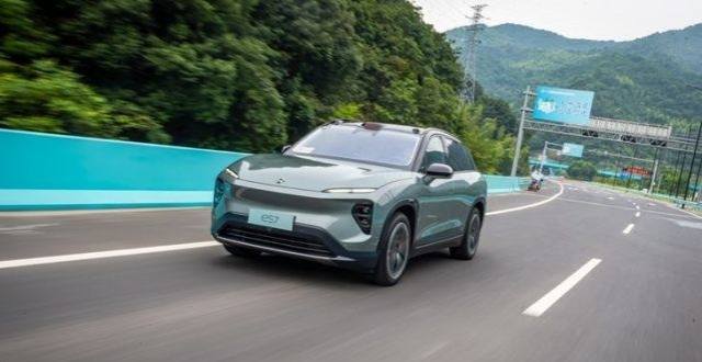 ES7上市即直追宝马X5！蔚来实力诠释“50万元天花板”_腾讯新闻