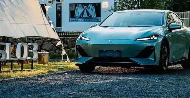 比Model 3更值得买！长安深蓝SL03上市，16.89万元起_腾讯新闻