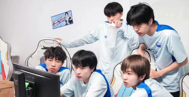 TTG4-2hero锁定季后赛，es功不可没，自信心爆棚的TTG有点猛_腾讯新闻