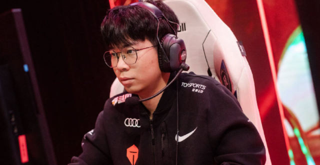 Wayward贴吧账号被扒出！曾嘲讽RNG和Uzi，是JKL和左手迷弟_腾讯新闻