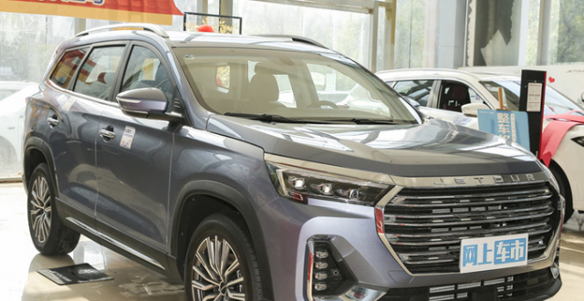 奇瑞新款SUV实拍！酷似红旗HS5，比星越L还大，卖10万贵么_腾讯新闻