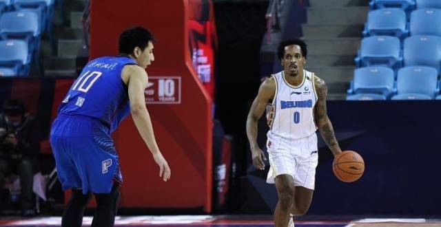 欧洲名记：北京队外援小巴里-布朗签约NBL新西兰破坏者_腾讯新闻