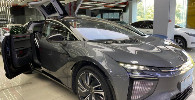 80多万买的高合HiPhi X，开一年亏20万，为什么赔钱也要出手？_腾讯新闻