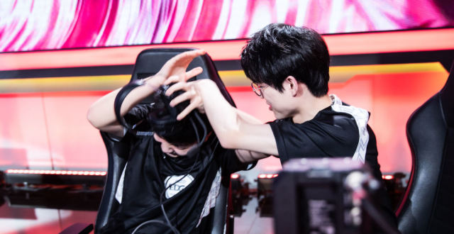 三年之约还在继续！EDGM4-2淘汰TTG，roc完爆钎城，柠栀真的稳_腾讯新闻