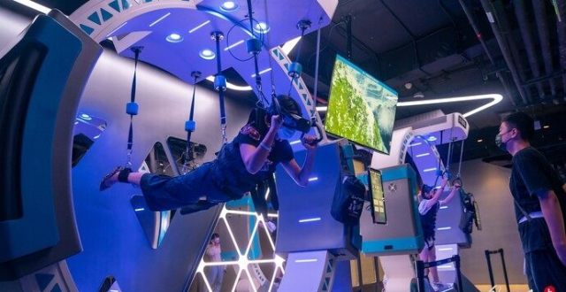 抢先探秘：超沉浸体验，上海迪士尼新开的SoReal VR好玩吗？_腾讯新闻