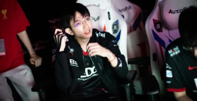 EDG晋级世界赛！Jiejie发文，Meiko第一时间回复_腾讯新闻