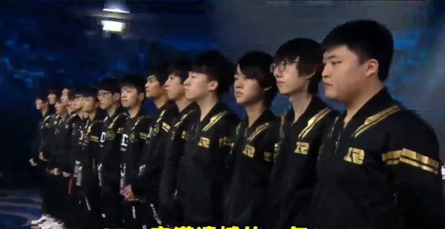 LPL历届出征仪式：S6战服天降略阴森，S8衣服最帅，S7的BGM泪目！_腾讯新闻