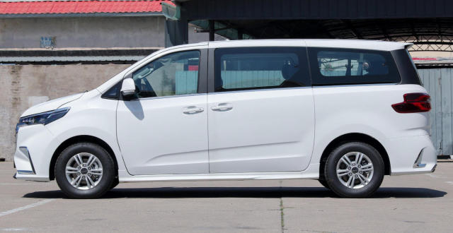 16.58万！上汽版MPV上市，价格官降，入门即2.0T＋8AT，厚道_腾讯新闻