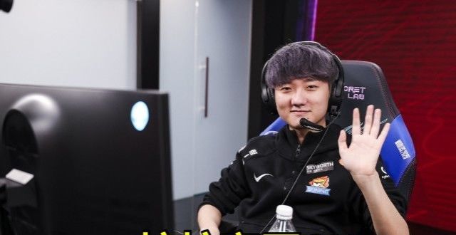 SN带着遗憾退出LPL，SN青训选手发布新队队标，电竞热搜队来了_腾讯新闻