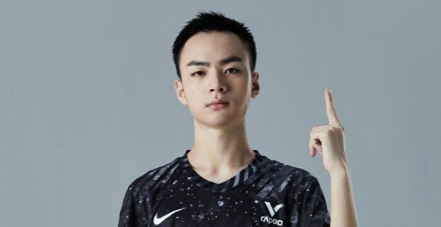 LPL两大天才AD再次相遇，EDG上演首发笑话，俊嘉迎来代替厂长机会_腾讯新闻