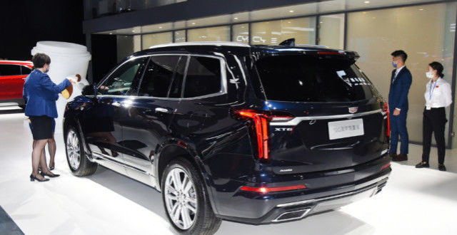 价格上涨，凯迪拉克XT6 120周年纪念版实力如何？_腾讯新闻