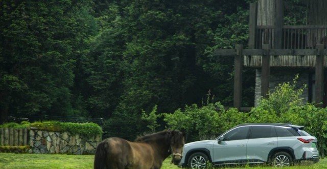 再试蔚来ES8，50％产品完成度＋50％用户体验度_腾讯新闻