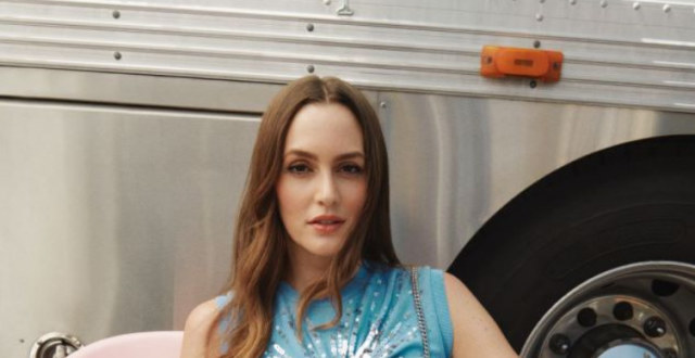 万里挑一，自成风格＃YourChoiceYourFARFETCH 发发奇全新2022秋冬系列广告重磅发布_腾讯新闻