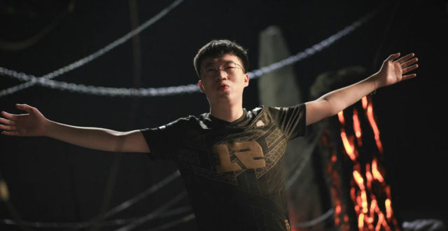 S12双C排行图火了！RNG小虎Gala第8，Chovy尺帝组合未登顶_腾讯新闻