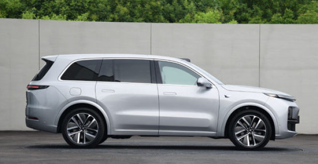 40多万的理想L9，凭啥能够对标宝马X7？看看真实车主怎么说_腾讯新闻