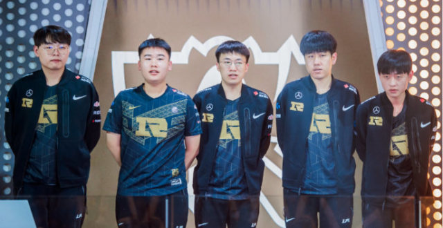 RNG 3-1 DFM晋级小组赛 分入D组对阵GEN、CFO、100T_腾讯新闻