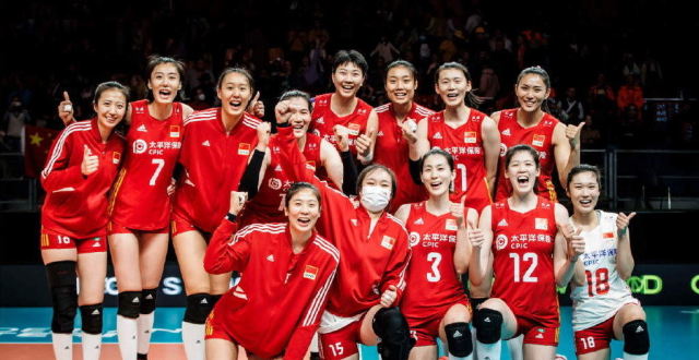 CCTV5直播中国女排＋国乒＋篮球公园中国女篮专辑，APP转U17国足_腾讯新闻