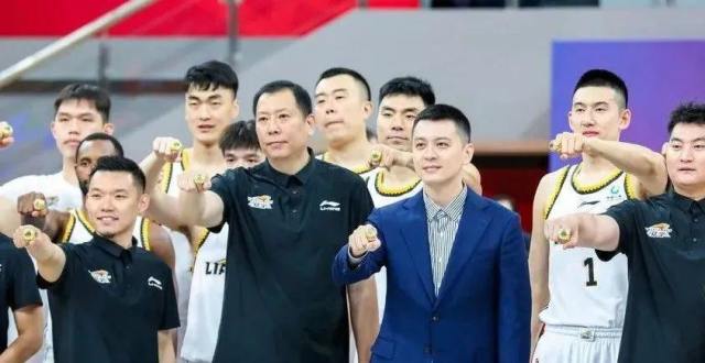 CCTV5直播篮球公园＋CBA辽篮VS首钢，5＋录播中国女篮，APP转女排世锦赛半决赛_腾讯新闻