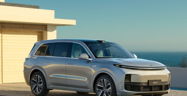 跃居全球第二！理想L9单月销量破万：远超奔驰GLS、宝马X7_腾讯新闻