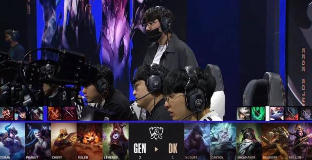 S12八强战：三叔完美节奏DK王牌中野接管比赛再胜GEN战至决胜局_腾讯新闻