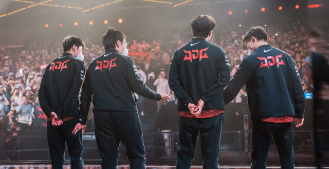 EDG遗憾止步八强，10月30日“LPL独苗”JDG对阵T1_腾讯新闻