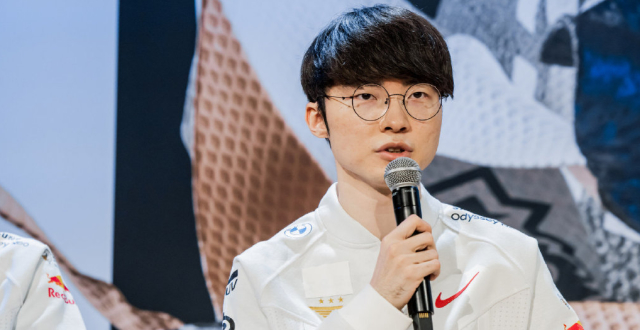 S12决赛来袭，Doinb管泽元力挺T1，Deft吐露心声_腾讯新闻