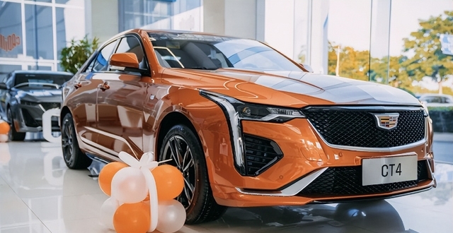 还看BBA？新凯迪拉克CT4上线，纵置1.5T＋8AT，橙色配色更帅气_腾讯新闻
