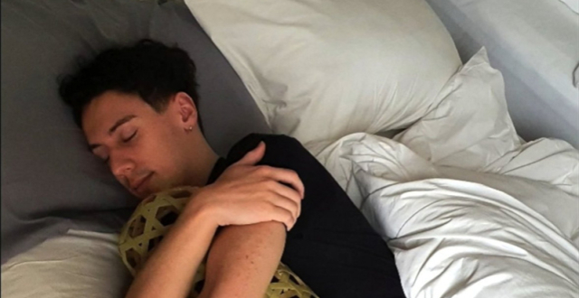 17集齐三大夺冠有利因素，宿敌4AM不在，SQ或将提前出局_腾讯新闻