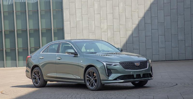 新增1.5T，保留纵置后驱，凯迪拉克CT4每月养车2200元贵吗？_腾讯新闻