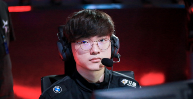 LOL：Rookie自曝离开V5，S8双C合体，T1老板证实李哥续约_腾讯新闻