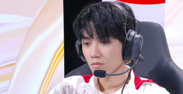 WE战胜KSG成最大水鬼，Best转型辅助有奇效，久哲：这也能躺？_腾讯新闻