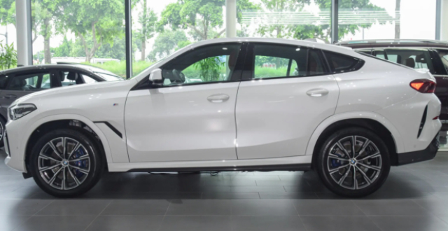 已上市，2.0T＋8AT，四驱底盘！与奔驰GLE同级，更便宜，更尊贵_腾讯新闻