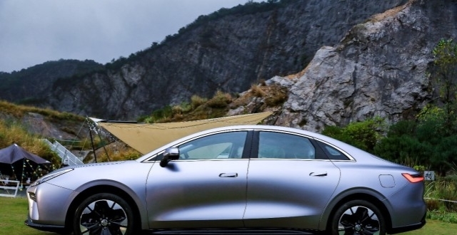 售价17.98万元起，合创A06正式上市交付_腾讯新闻