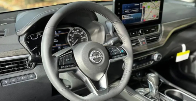 2023款“天籁”北美版现身！配2.0T＋7AT，国产后或提前预定爆款_腾讯新闻