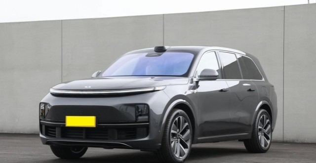 售价45.98万，综合续航1315km，零百加速5.3秒，解读理想L9_腾讯新闻