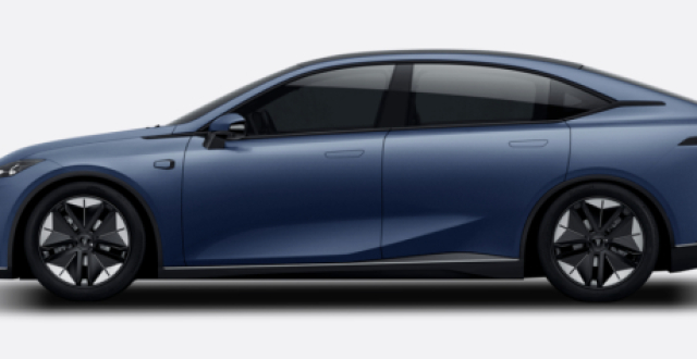 便宜近10万的长安深蓝SL03，真有能耐对标Model 3？_腾讯新闻