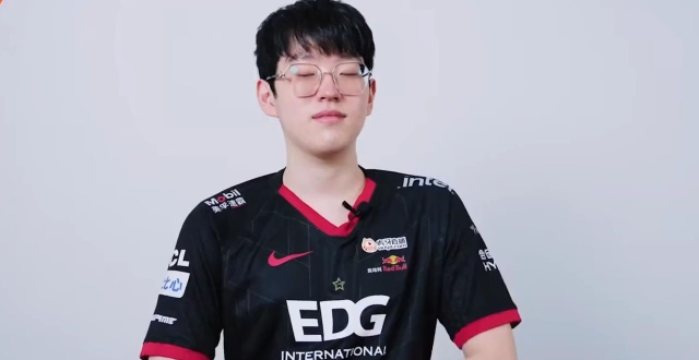 Scout最终确认加盟LNG，FPX成功续约LWX_腾讯新闻