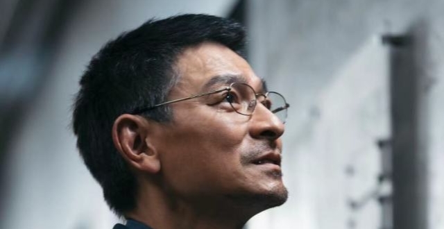 流浪地球2刘培强和图恒宇双预告 吴京刘德华为家人陷入抉择 腾讯新闻