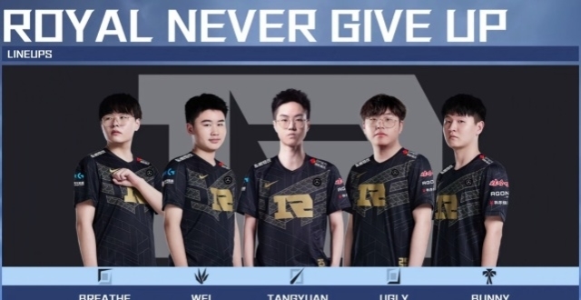 LPL：RNG首战打出3-0，年轻下路突然爆发，对线碾压AL，晋级四强_腾讯新闻